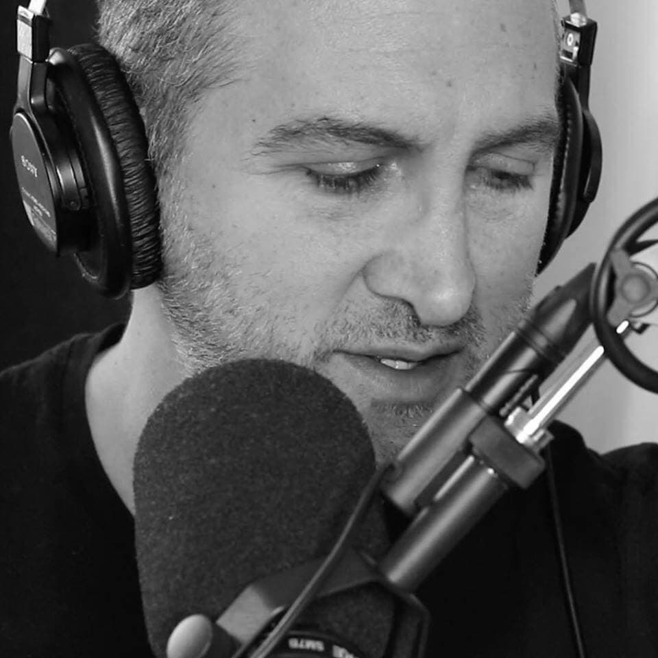 Filling Up Your Good Life Buckets with Jonathan Fields - Get Yourself ...